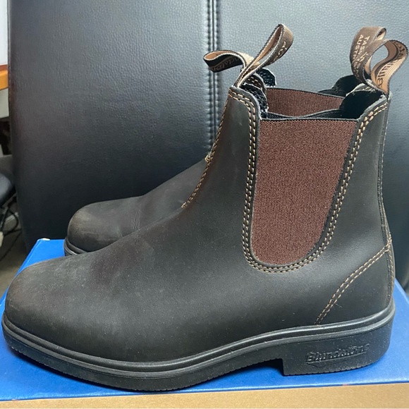 Blundstone | Shoes | Blundstone Chelsea Boots 62 Brown | Poshmark